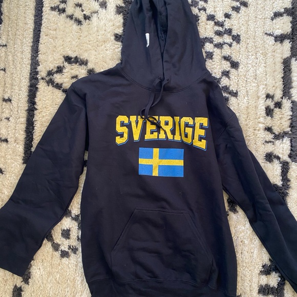 Sweaters | Sweden Flag Black Hoodie Unisex Small Nwt | Poshmark